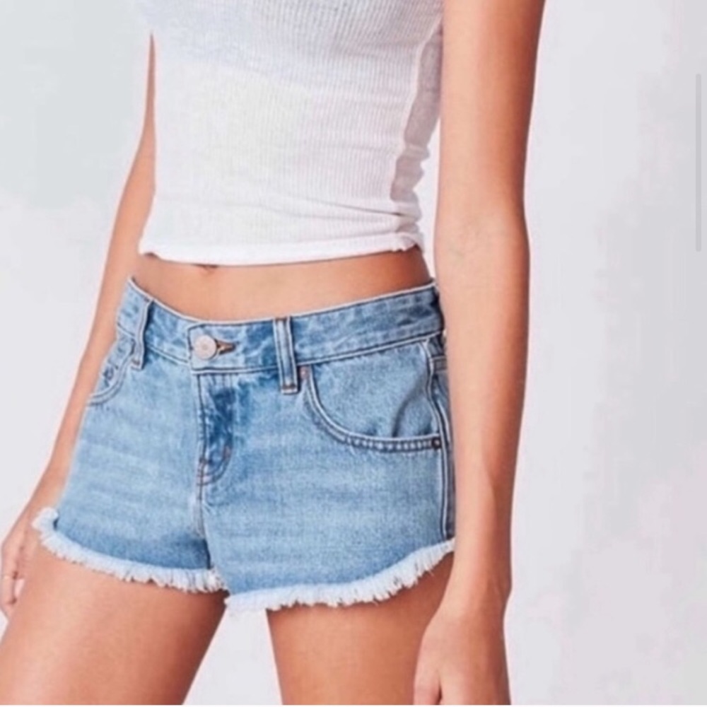Uo Bdg Cheeky Rise Denim Shorts - Gem